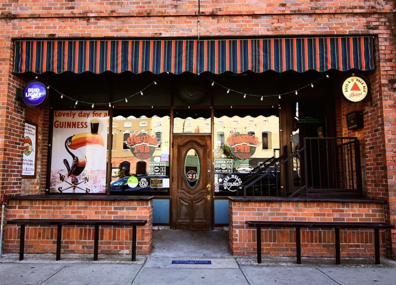 Papa's Pub and Pizzaria - Fort Smith Riverfront RV Resort