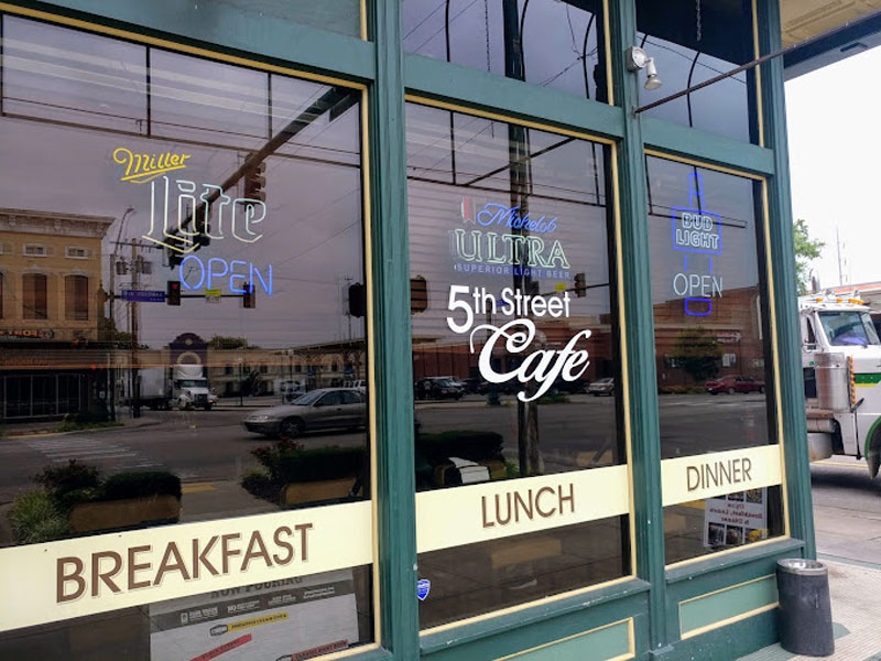 5th Street Cafe - Fort Smith Riverfront RV Resort
